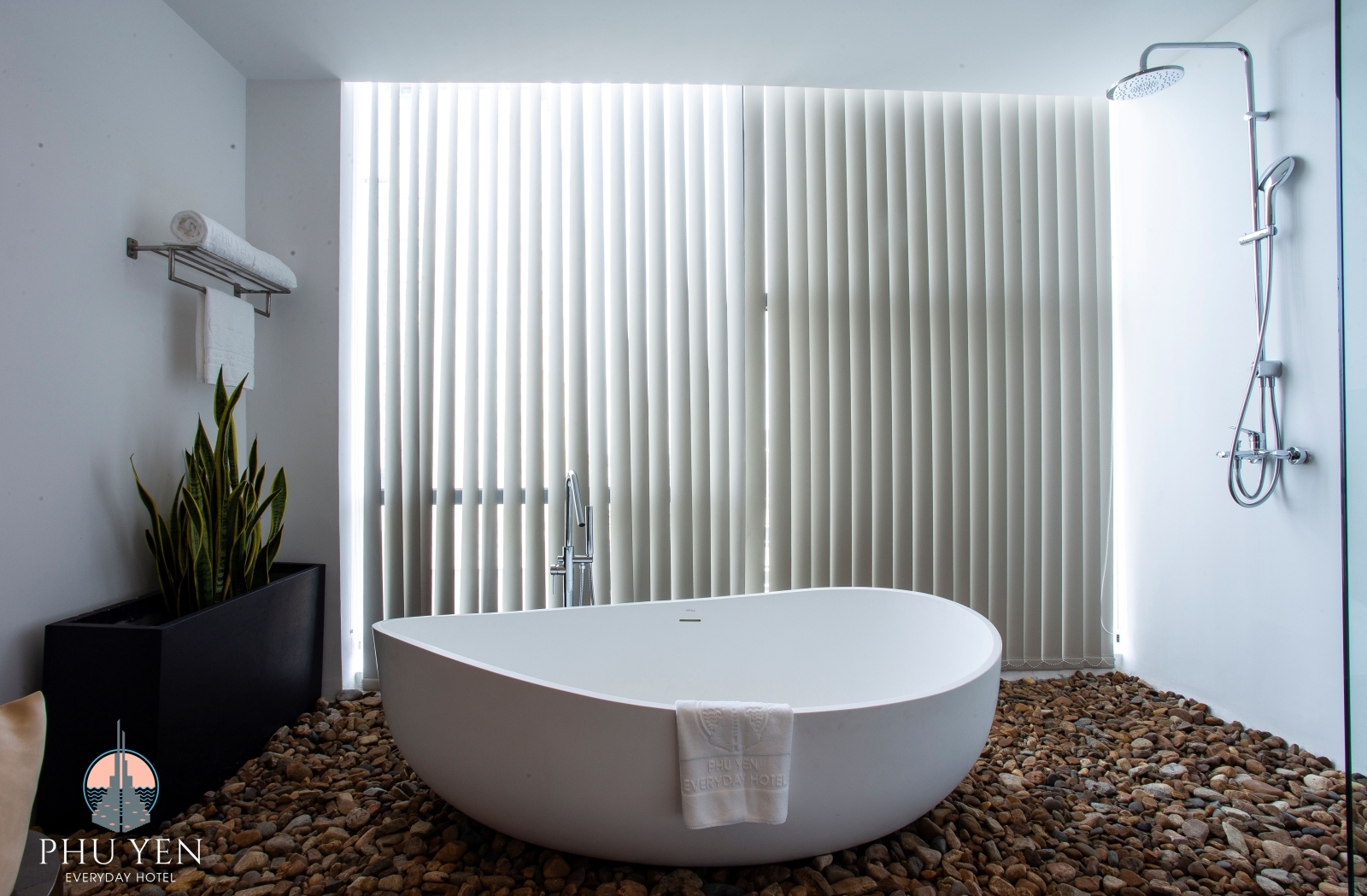 Phòng Executive Double Sea View – Cao cấp, view biển đẹp tại Phú Yên Everyday